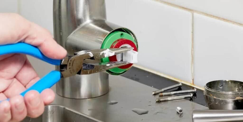 Understanding Faucet Leakage: Causes, Impacts, and Solutions 2025 Best ...